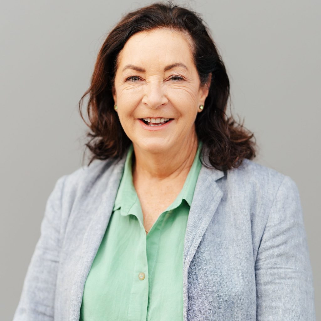 About Us - Eire Construction